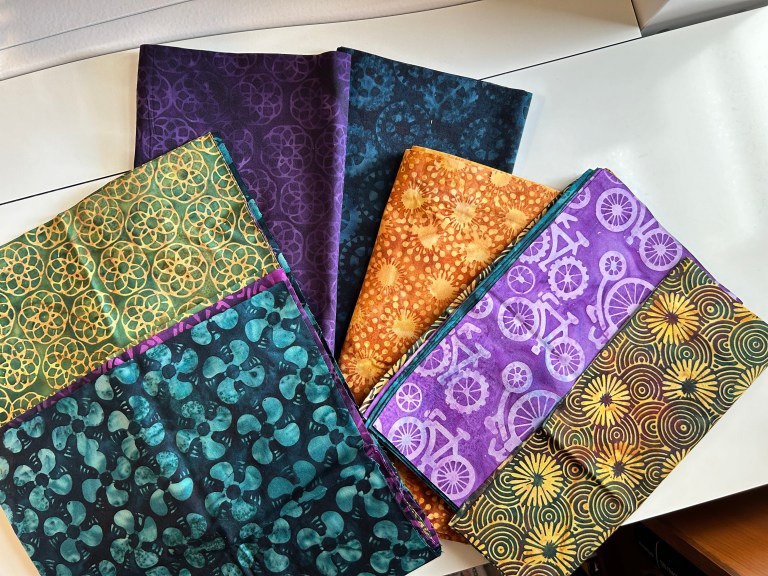 Creating for a Cause! Corner Beam Quilt with Deb Tucker Studio 180 ...